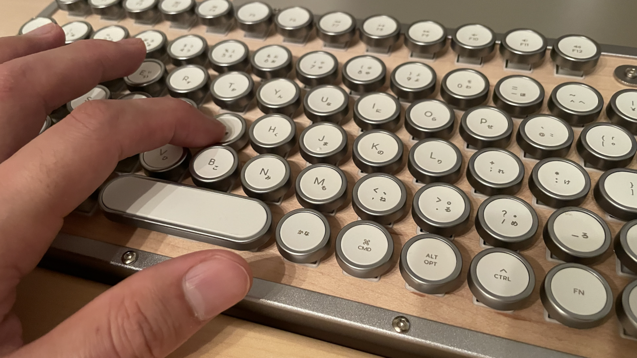 HHKB2台で最強の左右分離キーボードをつくってみた！やり方とメリットを解説｜マネーキャット