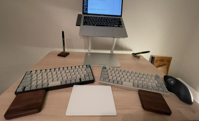 HHKB2台で最強の左右分離キーボードをつくってみた！やり方とメリットを解説｜マネーキャット